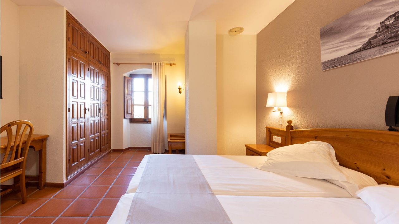 Habitaciones - Mas Torrellas